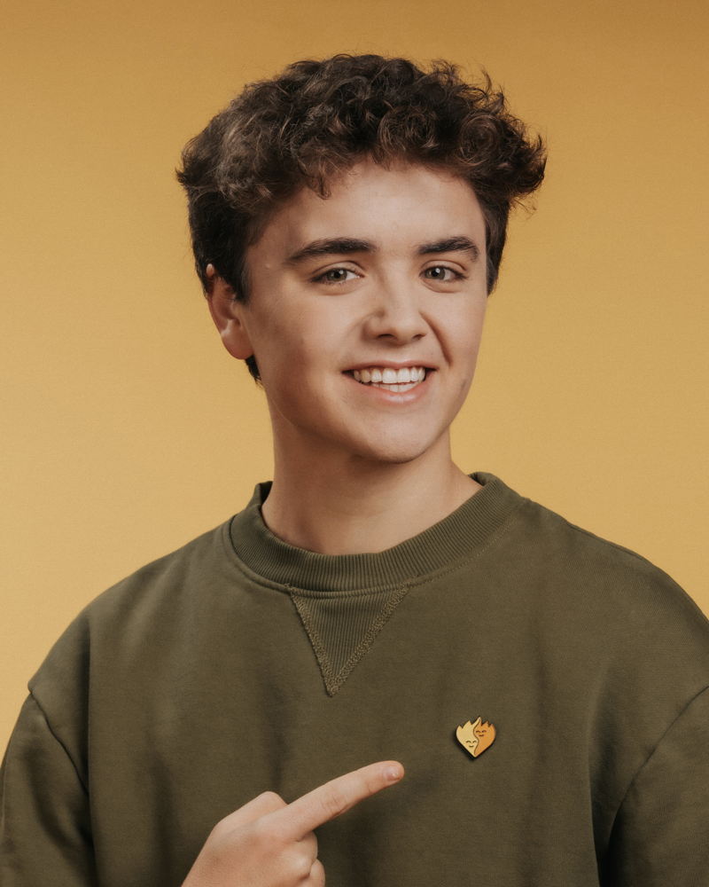 Fien, Sander, Kawtar, Joris en Maureen presenteren De Warmste Week in Brugge